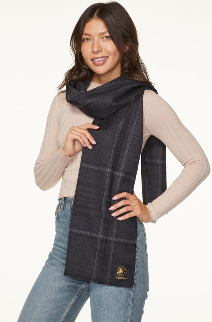 Sassenach Tartan Scarf – The Sassenach